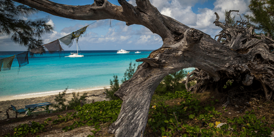 Bimini Bahamas In Full Color | WDTK The Answer - Detroit, MI