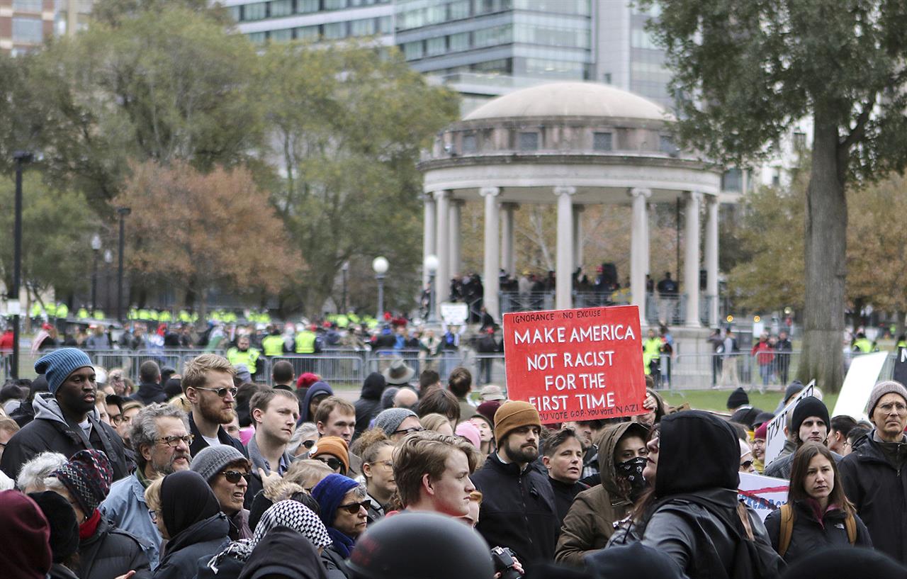 Boston free speech rally draws supporters, protesters - Houston, TX
