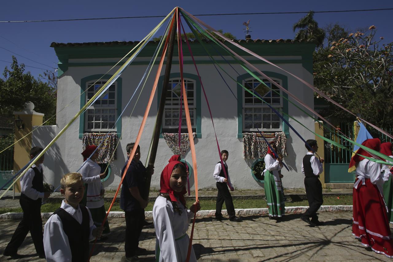 AP PHOTOS: Celebrating Azorean culture in southern Brazil | 710 KNUS ...