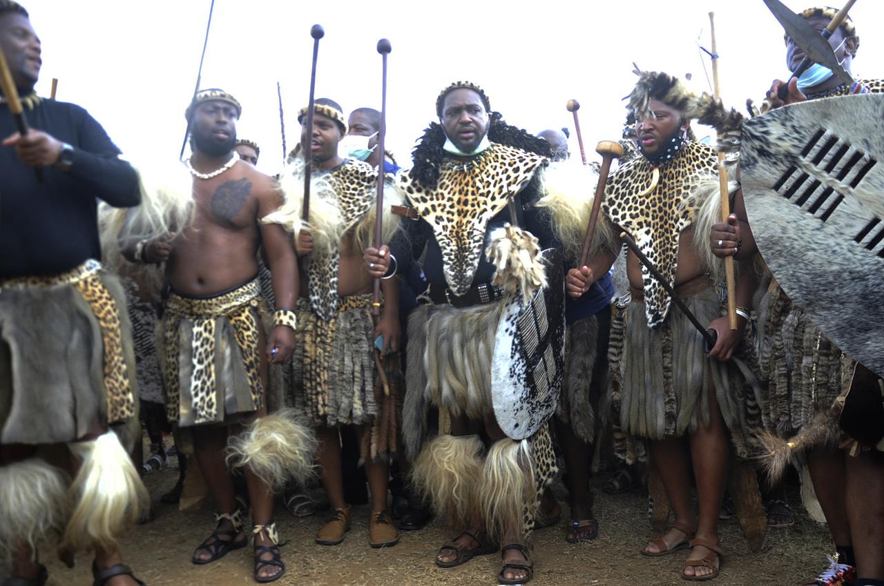 South Africa s Royal Scandal New Zulu King s Claim Disputed AM 970